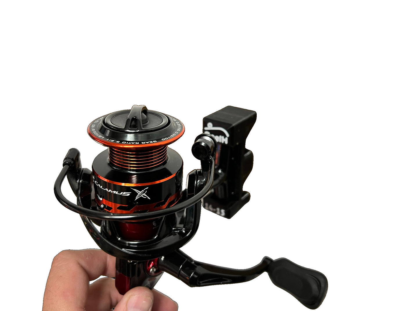 ReelH Wall Mount Fishing Reel Holder Pack - Free Shipping – MuchWaterDesign